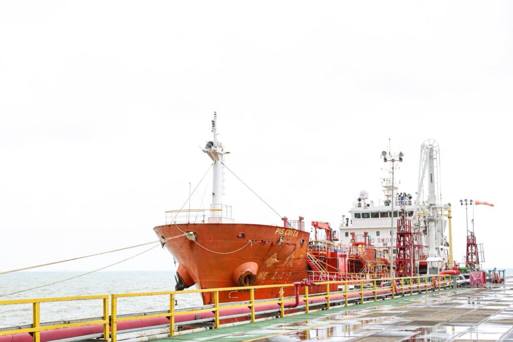 Terminal Khusus Kilang Balongan, Kunci Aman Distribusi Energi ke ...